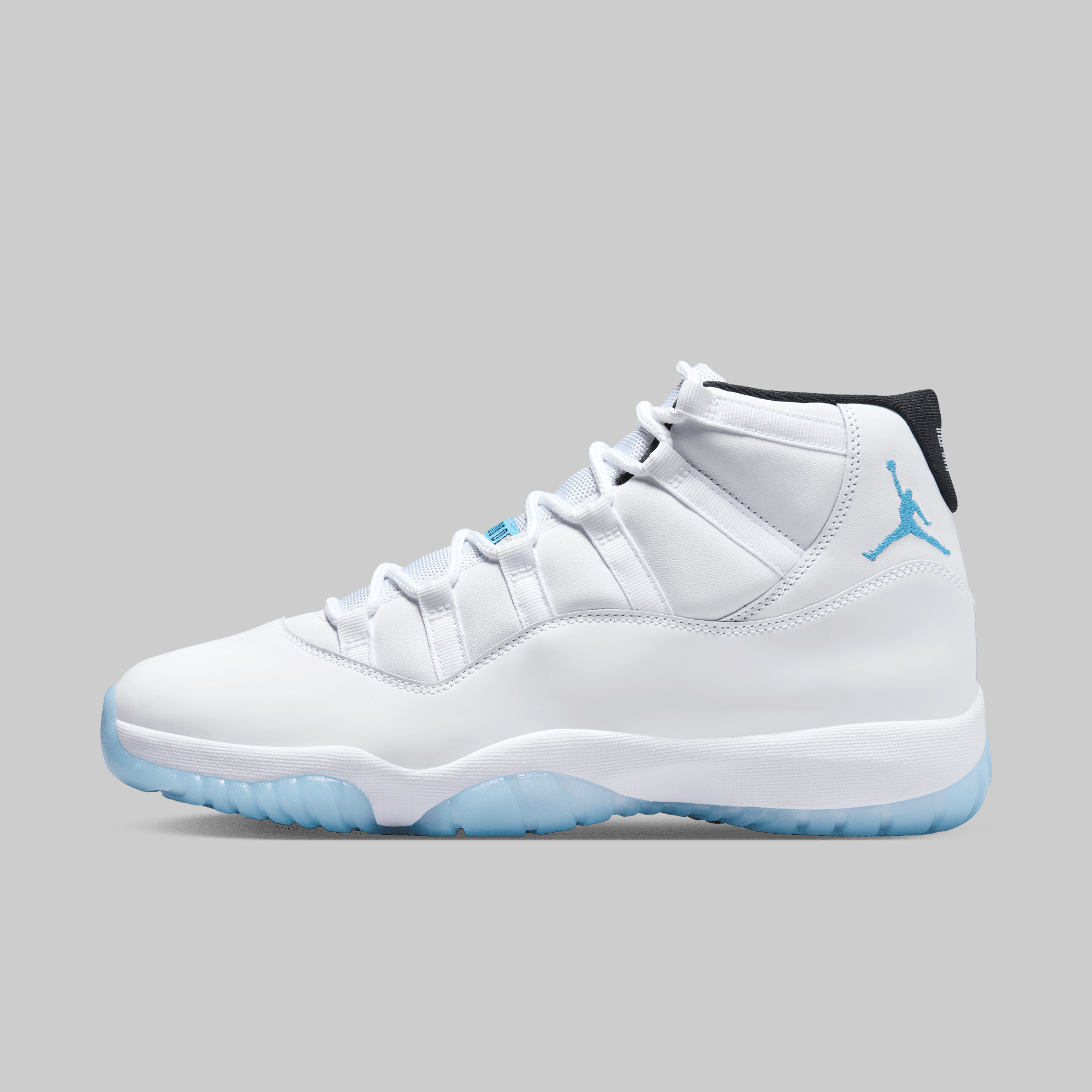 Air Jordan 11 Retro "Legend Blue" – LOADED