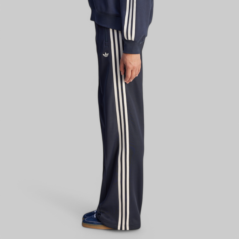 x Sporty & Rich Track Pants - Night Navy – LOADED